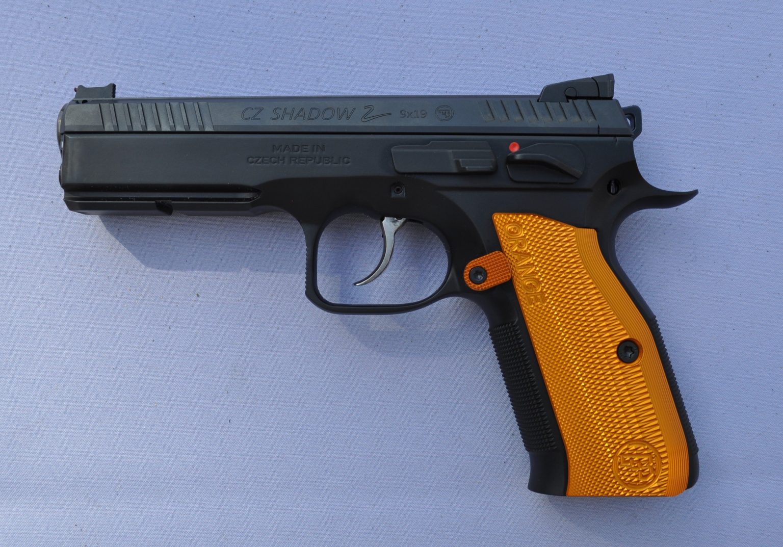 La Shadow 2 si tinge di arancione - Armi e Tiro