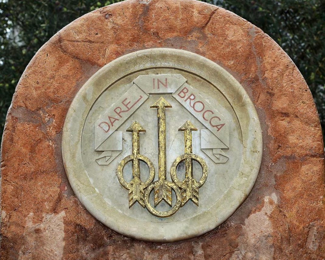 Restaurata la pila delle tre frecce - Armi e Tiro