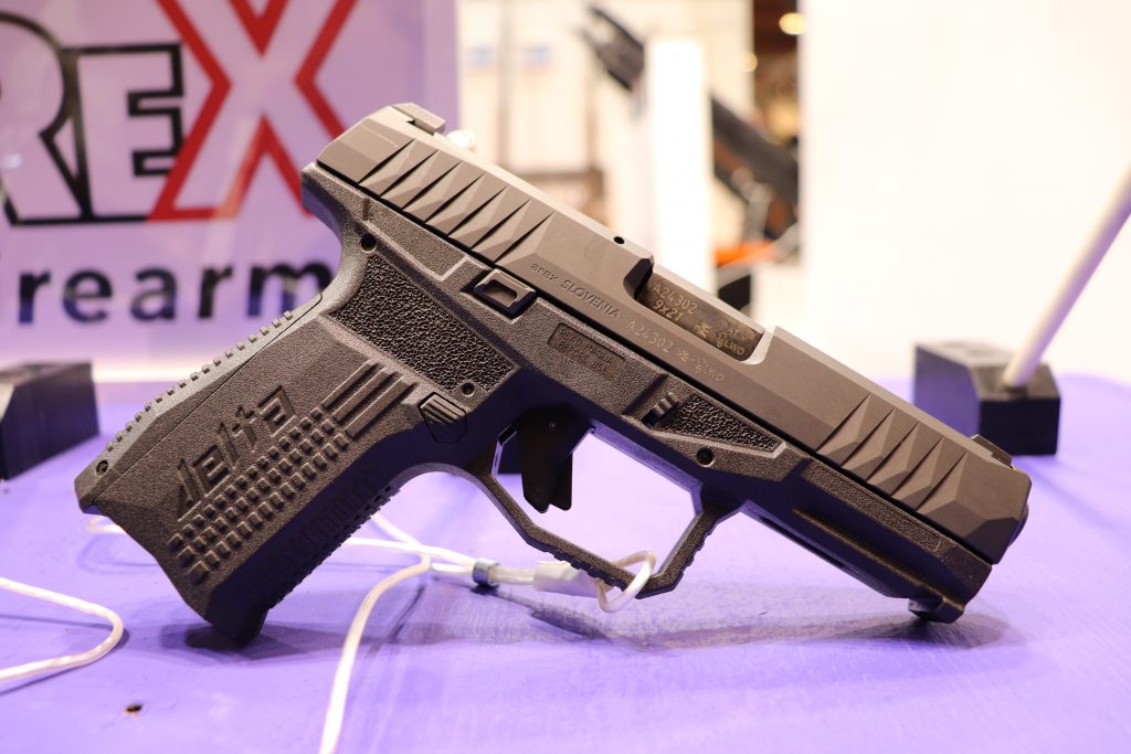 La Arex Rex Delta arriva in Italia - Video - Armi e Tiro