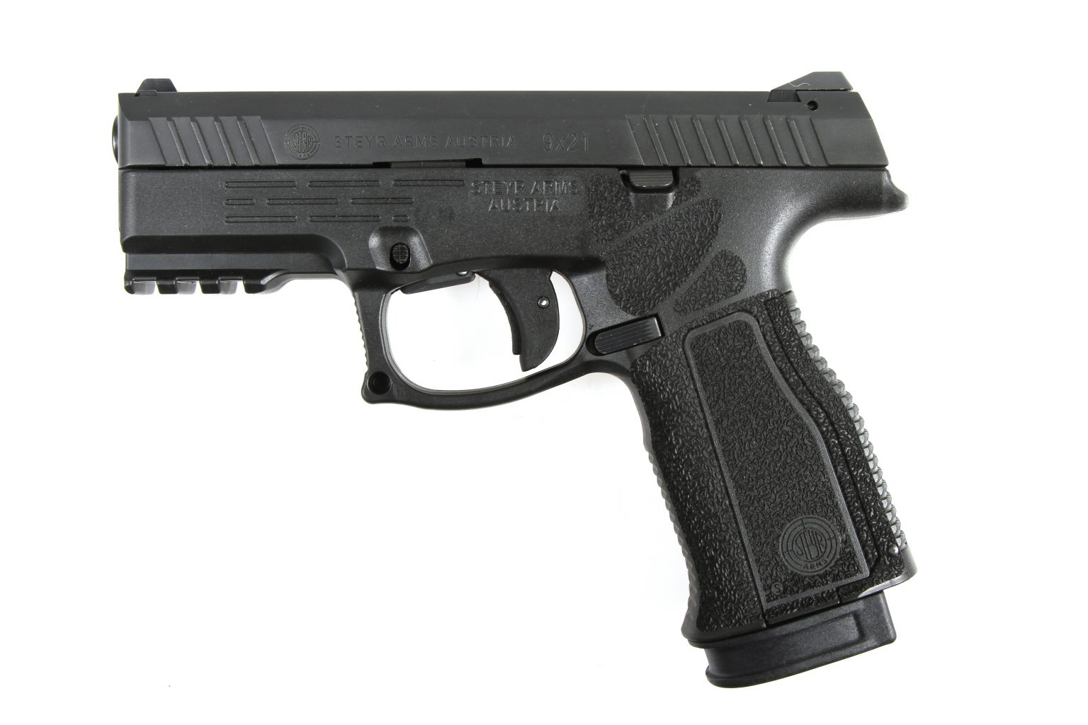 Steyr M9 A2 Mf calibro 9x21 - Armi e Tiro